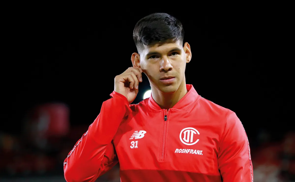 Robert Morales, el delantero que busca Colo Colo de refuerzo - DaleAlbo