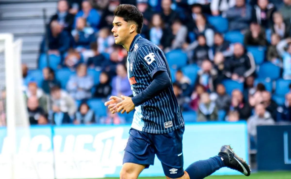 Sin apoyos en Colo Colo: El futuro de Damián Pizarro es un misterio total