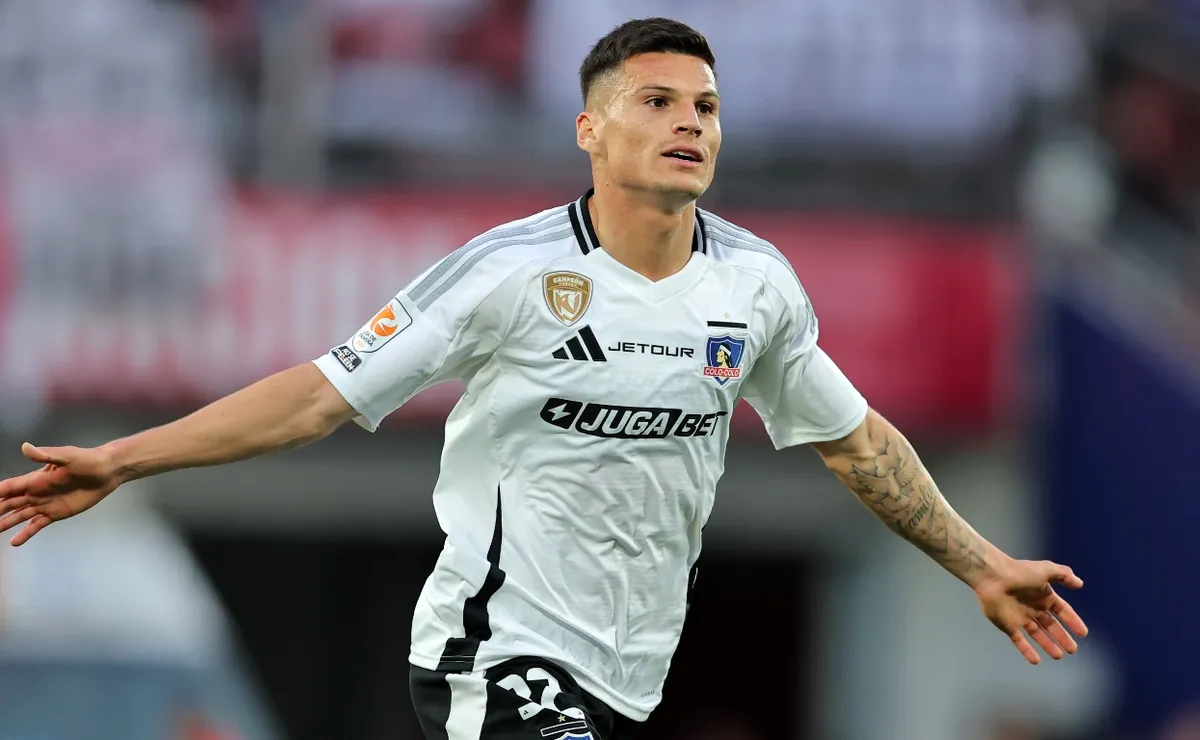 Colo Colo vive reunión de directorio y definirá la venta de Lucas Cepeda