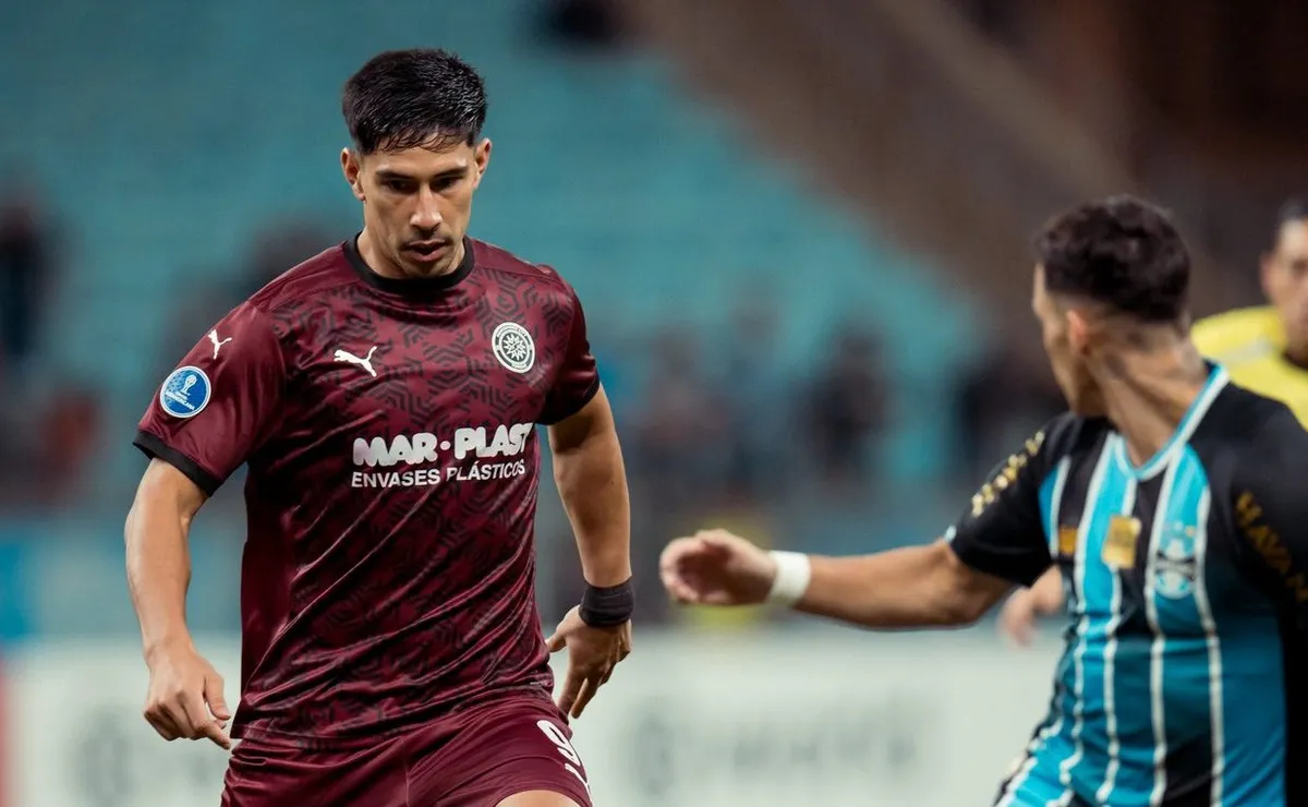 Salomón Rodríguez sorprende en Brasil con golazo a Gremio - DaleAlbo