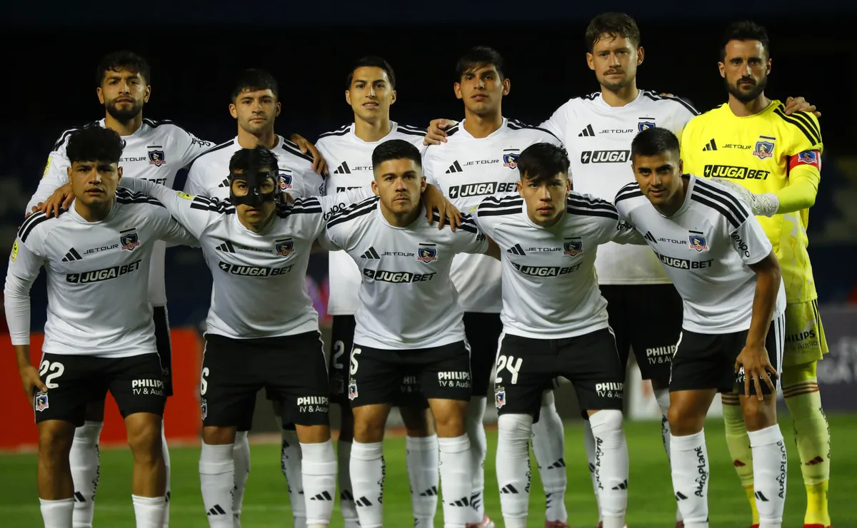 La probable formación de Colo Colo para enfrentar a Huachipato
